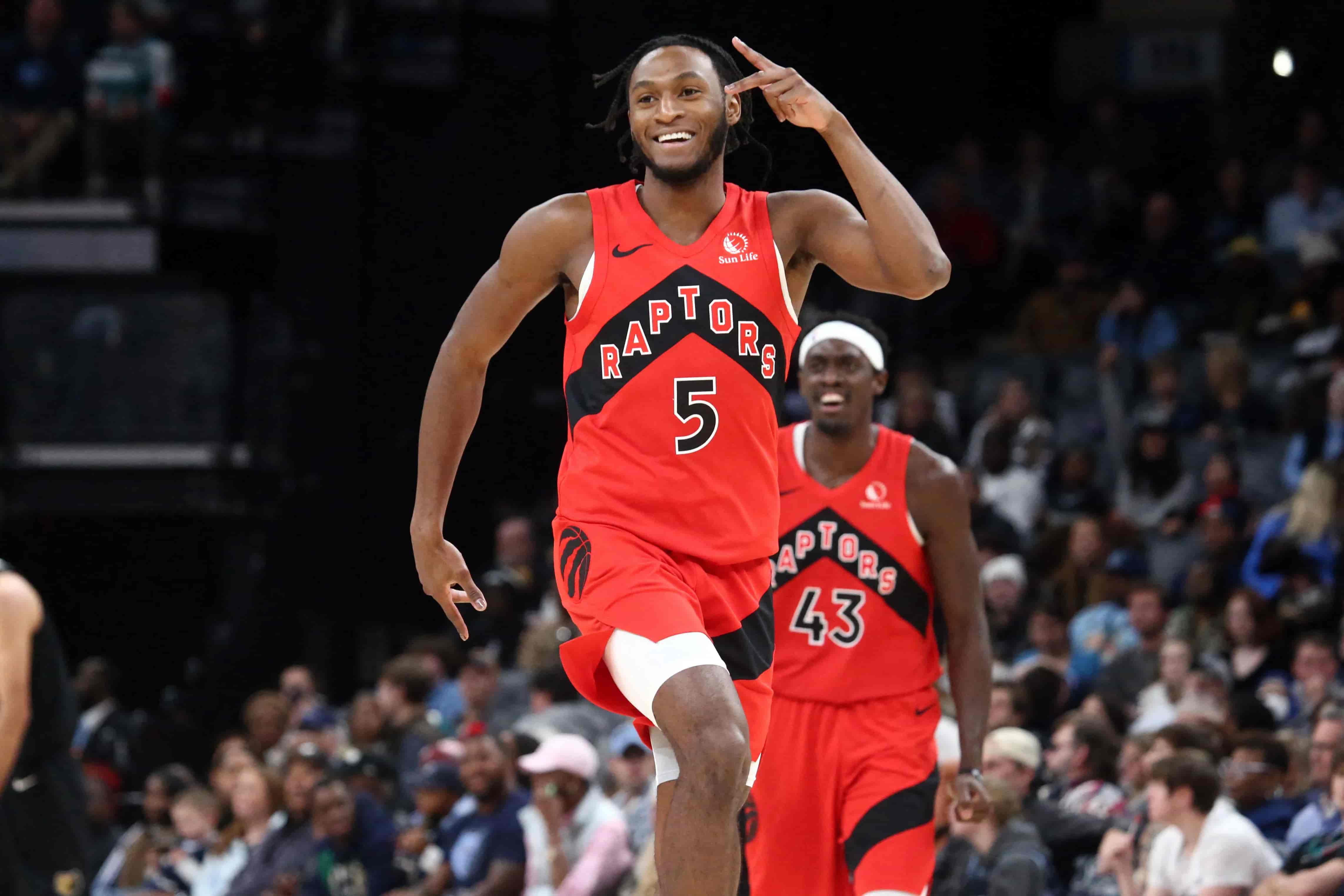 Quickley faz 40 pontos, Raptors atropelam Warriors e frustram retorno ...