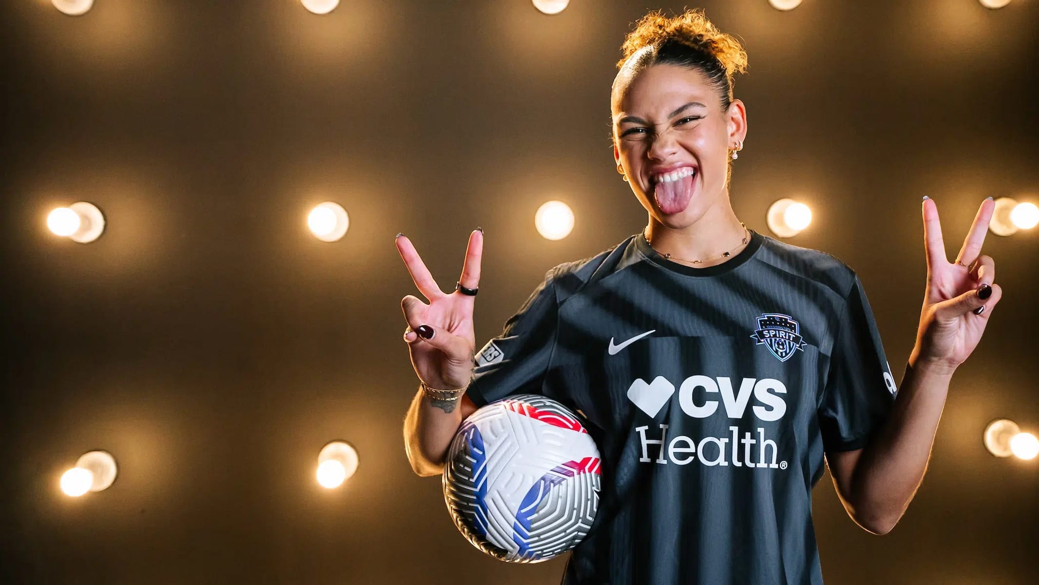 Trinity Rodman renova com o Washington Spirit e vira a jogadora mais ...